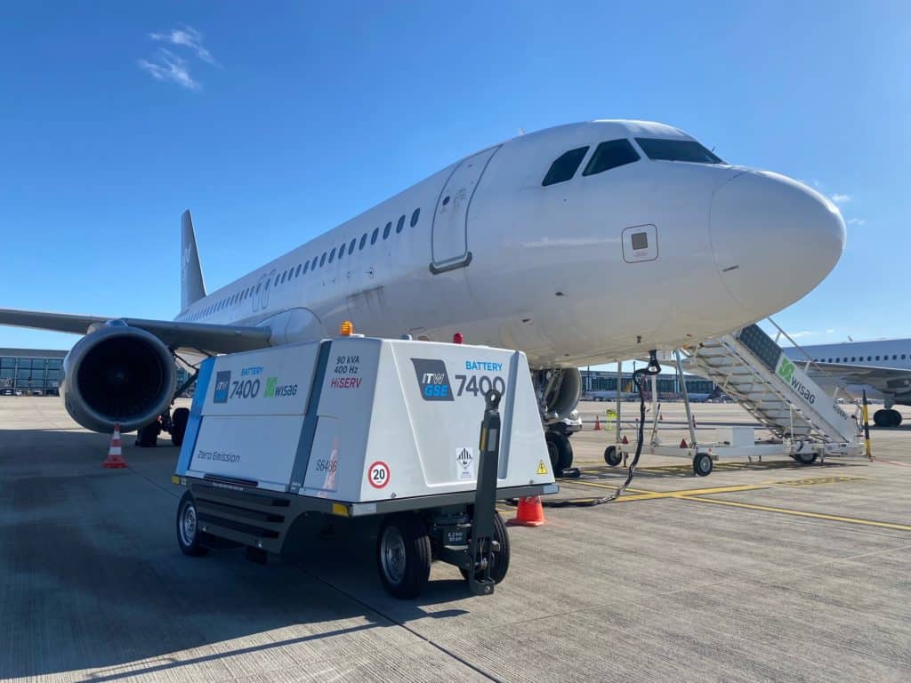 Electric Ground Power Units (eGPU) for Aviation | ITW GSE
